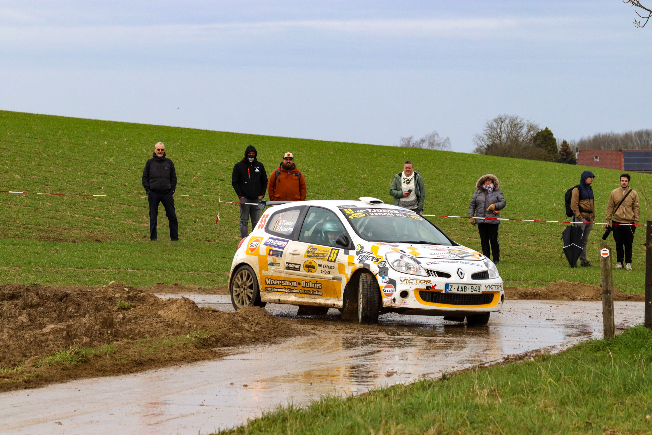 Stefaan Tjoens wint de 2WD trophy in de Haspengouw | Powerslide rally